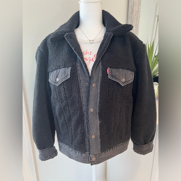 Levi's | Jackets & Coats | Levi Strauss Co Ex Boyfriend Trucker Jacket ...